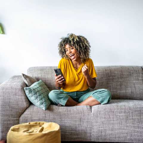 Exploring the History of the Mobile Cell Phone