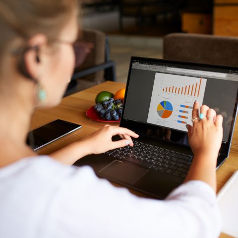 Touchscreen vs. Non-Touchscreen Laptops: Which Is Better?